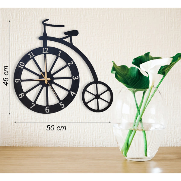 Metal Cycle Design Wall Clock – auromin.in